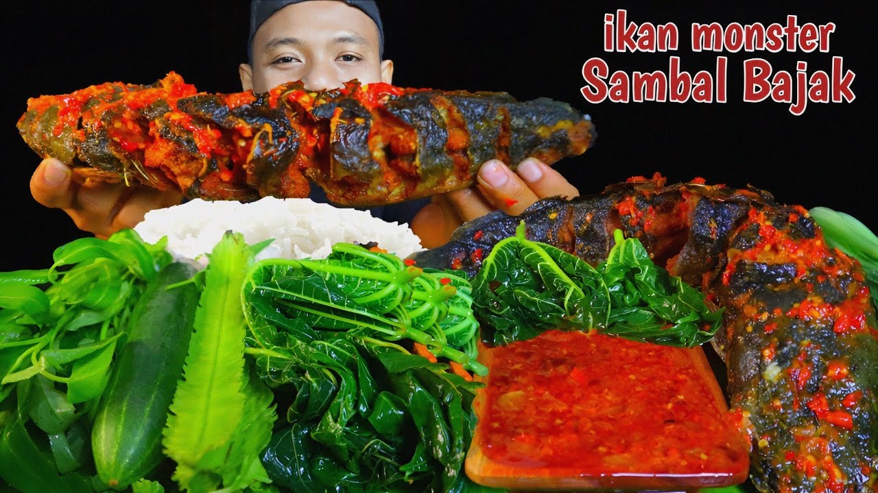 ikan monster sambal bajak+lalapan kangkung mentah+daun pepaya rebus ...