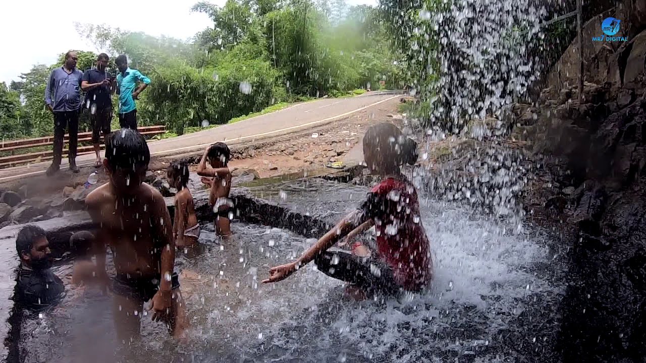 Beauty of dang || Dhulda waterfall || mahal ||dang 2019 - YouTube