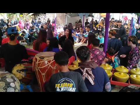 NYONGKET BISA NYULAM KEPULANGAN PUTRI AYU EBEG CAHAYA KEMUNING HARUM SARI