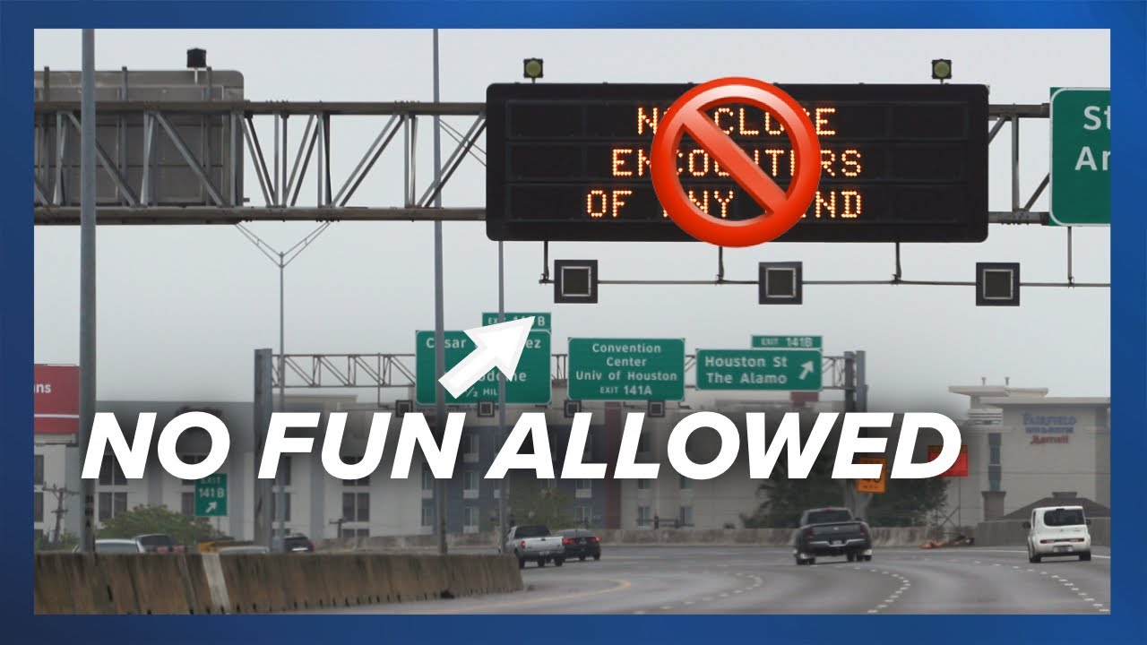 Federal government cracks down on funny highway signs - YouTube
