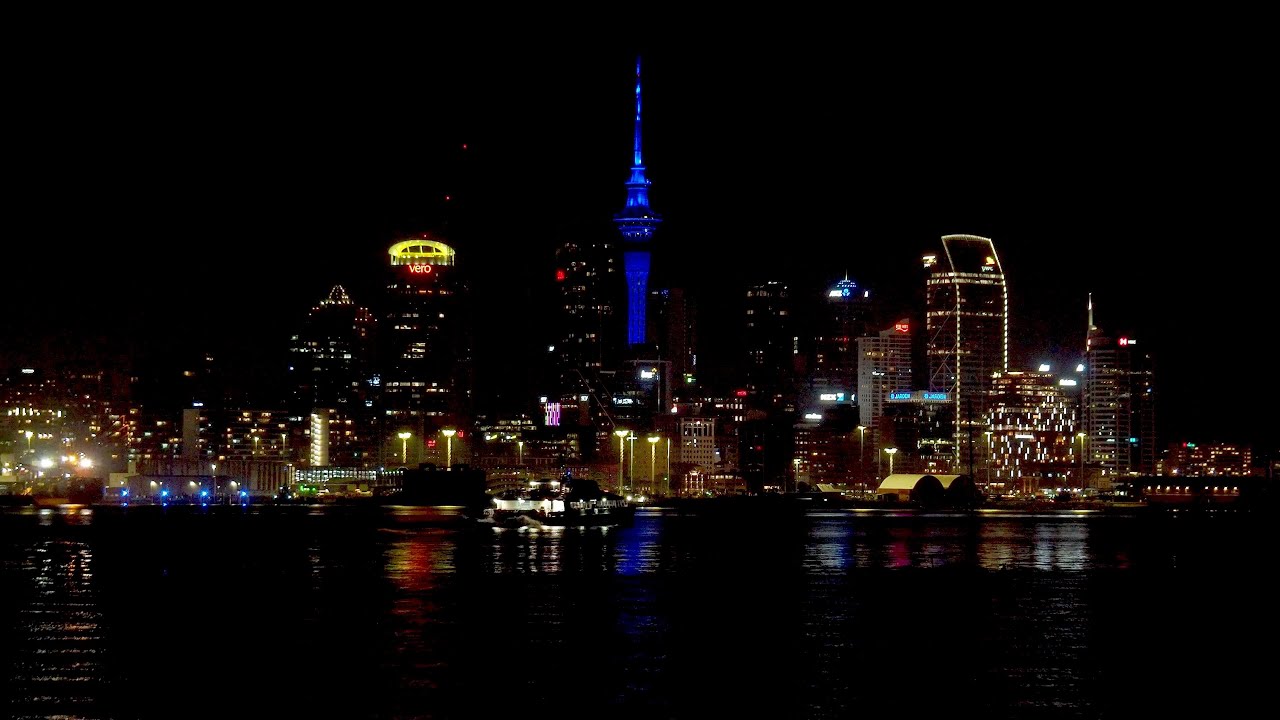 Auckland Sky Tower Illuminated Blue 4K - YouTube