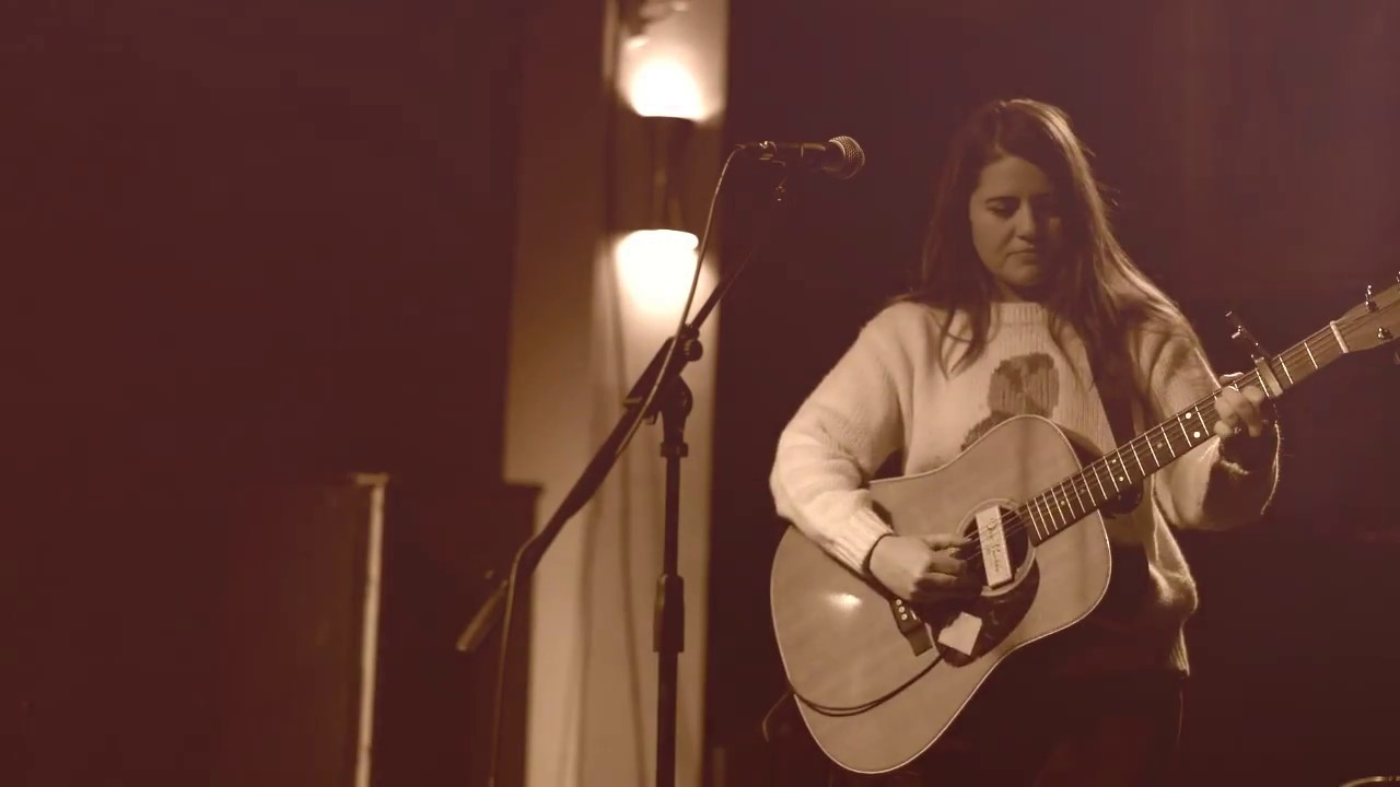 Senora May "Flowers Wilt" - YouTube