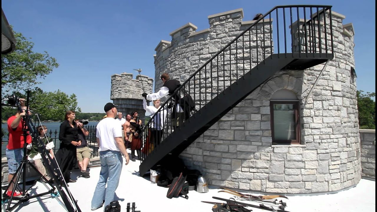 Behind-The-Scenes 04 "Castle Invasion" - Choreographing a fight scene ...