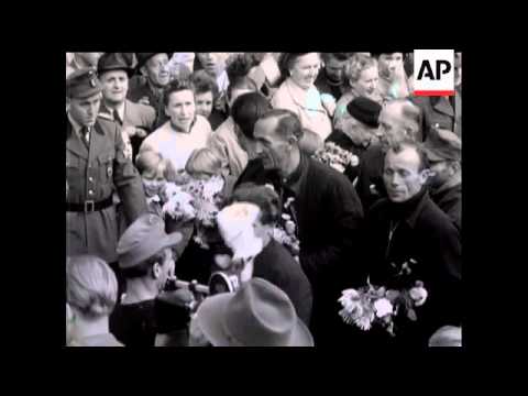 RELEASED POW'S (THE RETURN HOME) - YouTube