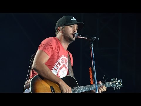 Luke Bryan Falls Off Stage… Again - YouTube