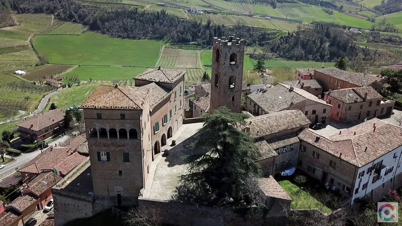 Castello Di Longiano (FC) - YouTube
