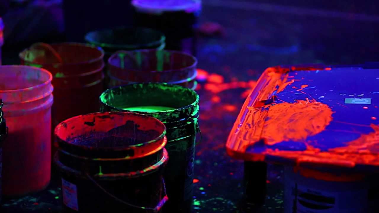 Uprising Paint Fight 2012 - YouTube