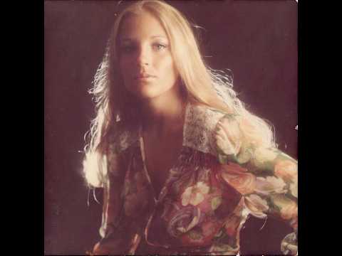 40 Photos of the First Ladies When They Were Young