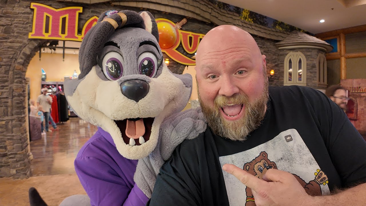 I Visit My 2nd Great Wolf Lodge To See The Forest Friends Animatronic ...