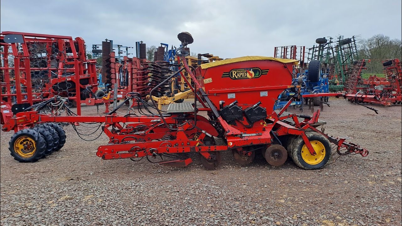 Vaderstad Rapid 3 Metre - Walkaround - YouTube