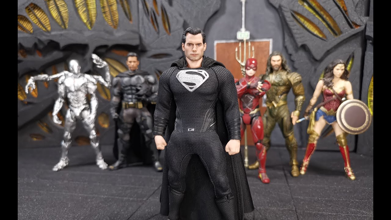 Mezco Superman, Manipple & custom Head Sculpt Zack Snyder Justice ...