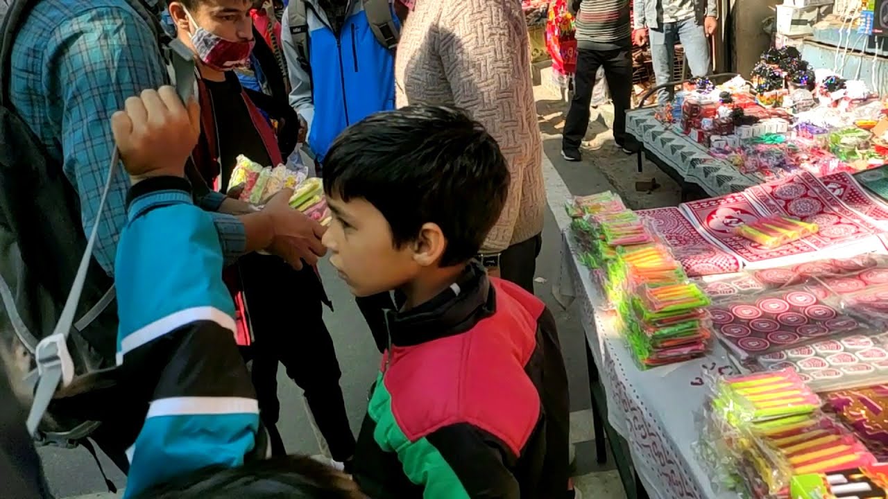 Do Diwali Shopping in Ranikhet Market😀 - YouTube