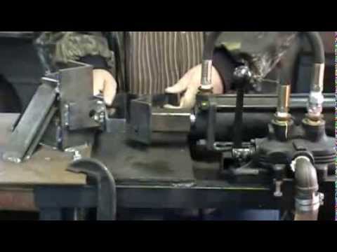 Demonstrating My Homemade Metal Bending Press Part 3 bending 90° - YouTube