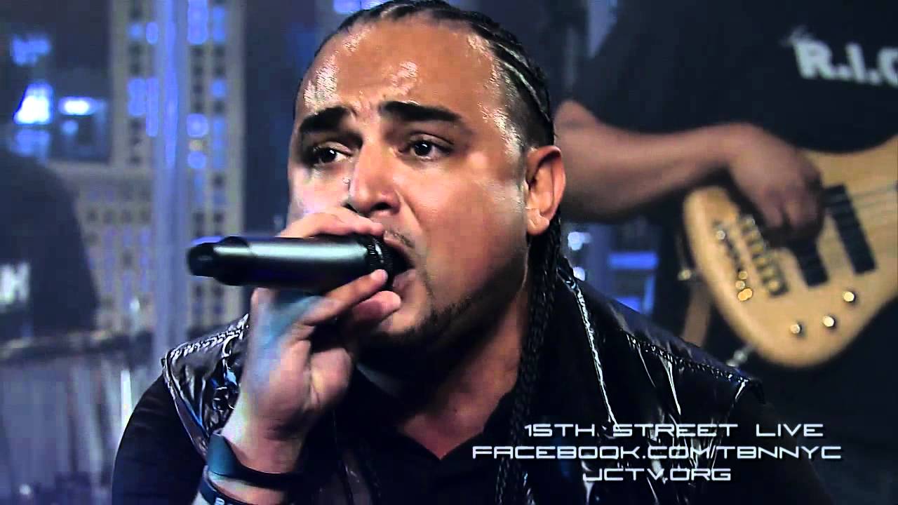 Richie Righteous (Can't Take it with you) 15th street Live - YouTube