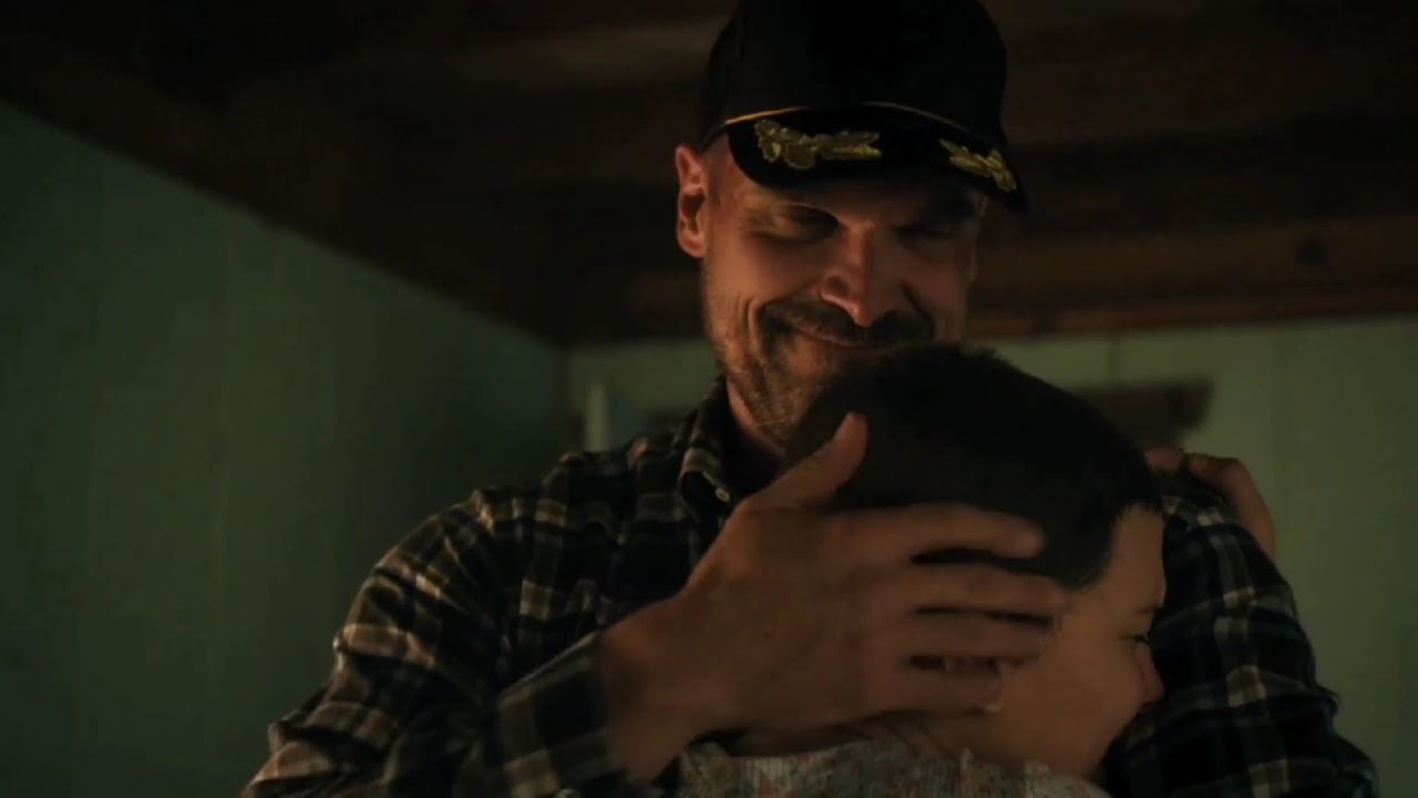 Eleven and Hopper reunion scene "I kept the door open 3 inches ...