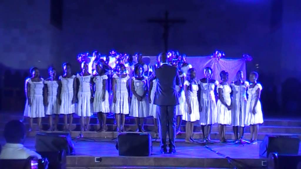 CHORALE ST KIZITO de BINGERVILLE, ABIDJAN - COTE D'IVOIRE - YouTube