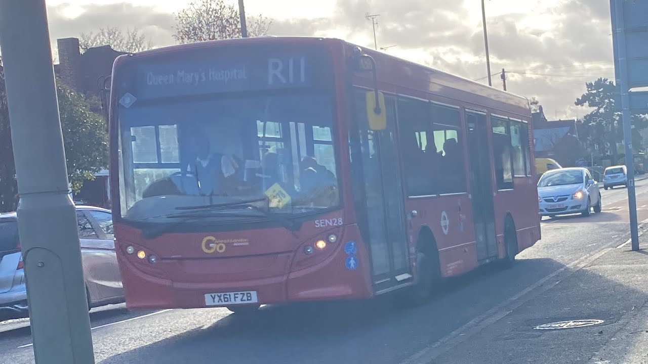 ADL Enviro200 Go Ahead London SEN28 YX61FZB Route R11 Queen Mary’s ...