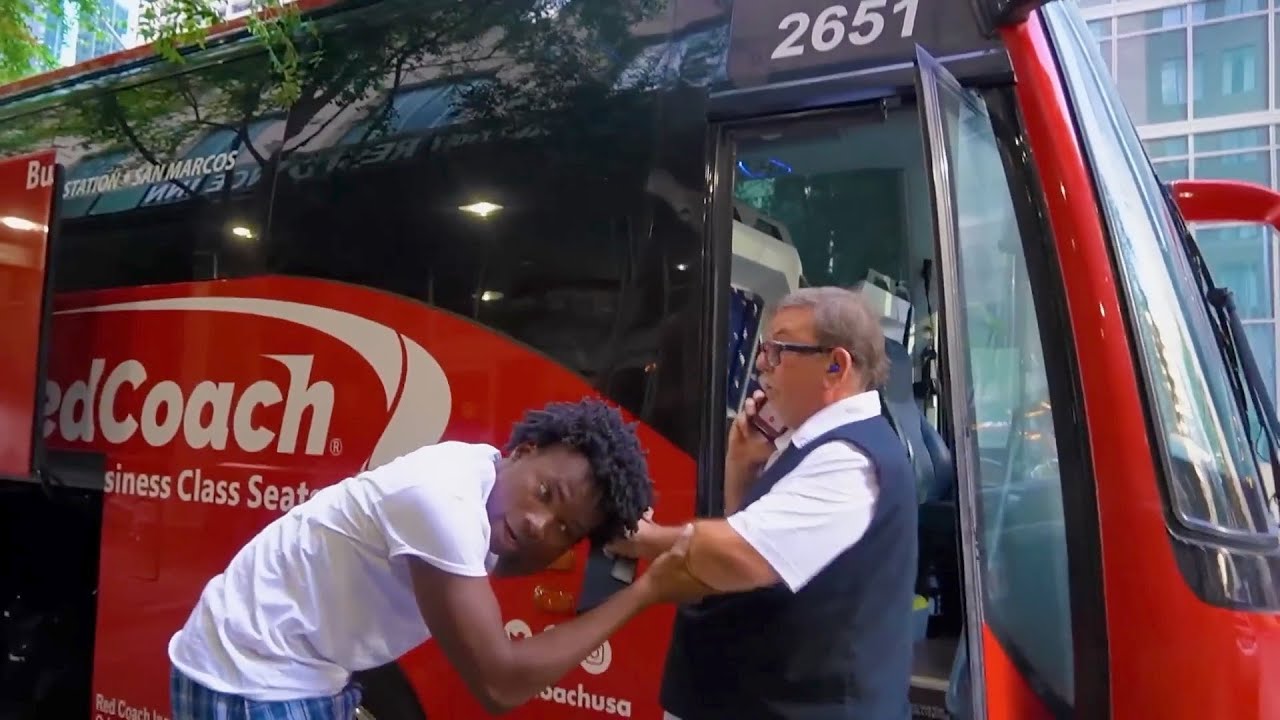 Kanel Joseph Gets Hair Pulled by Bus Driver - YouTube