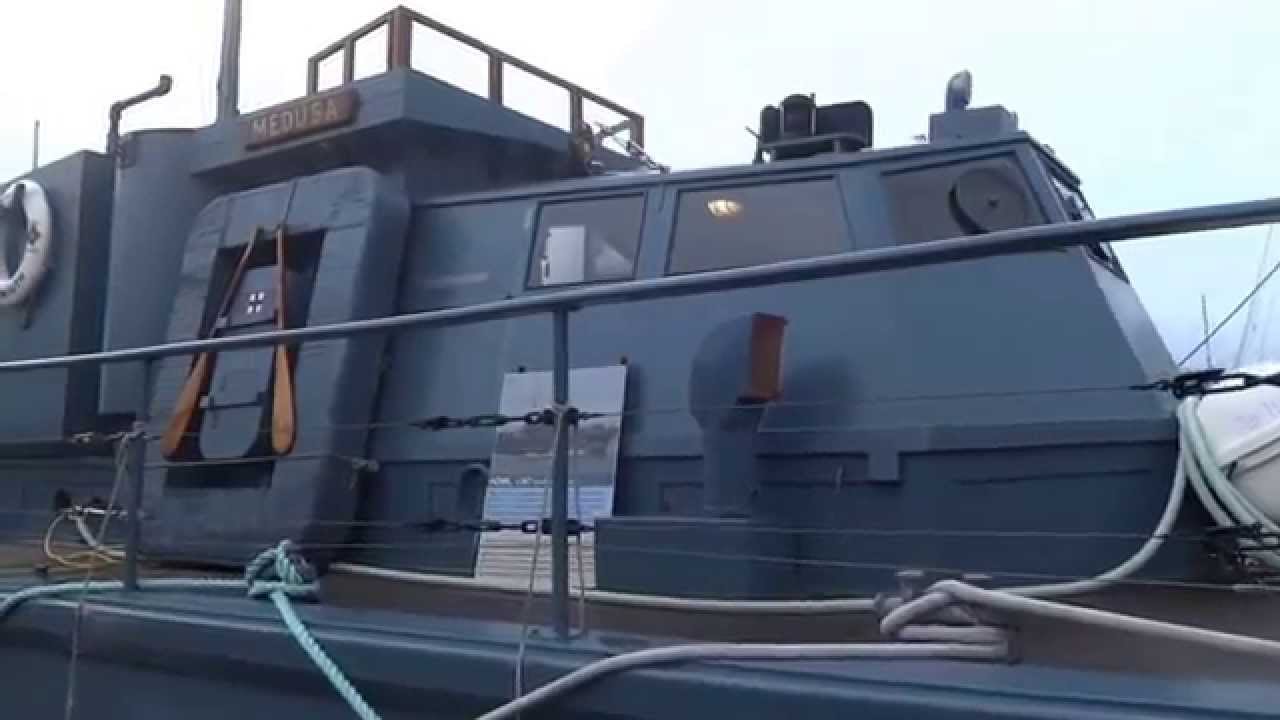 HMS Medusa in Portsmouth Harbour - YouTube