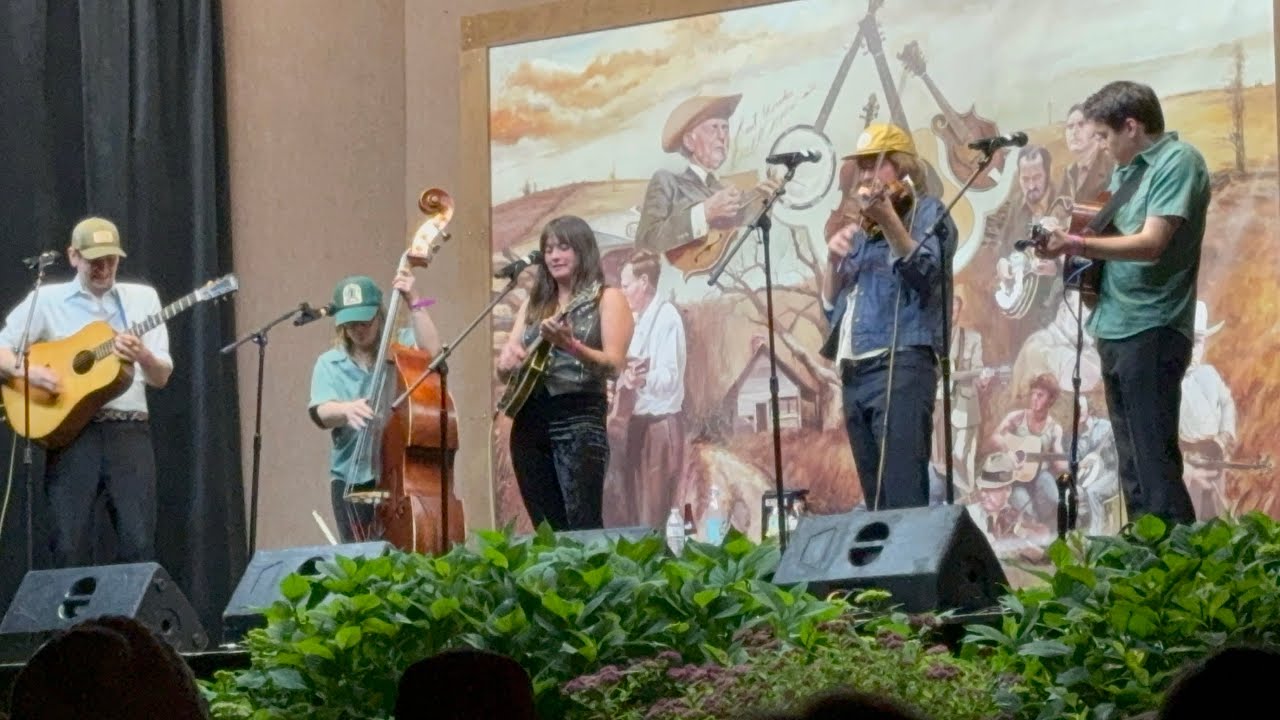 AJ Lee & Blue Summit ~ Faithful - Wind Gap, PA 6/8/24 - YouTube