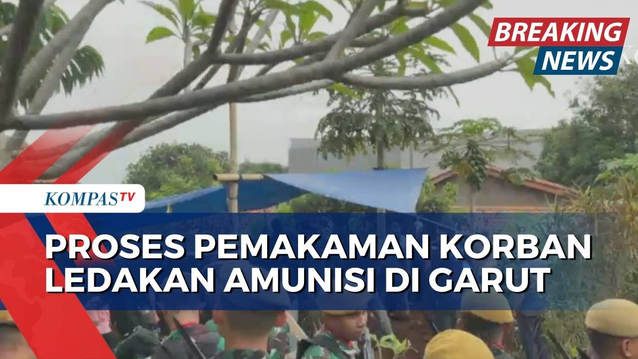 Prosesi Pemakaman Jenazah Mayor Anda Rohanda Korban Ledakan Amunisi Di ...
