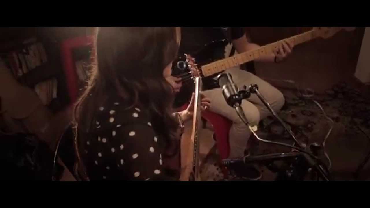 SN46 TANIA BARBARÁ - YouTube