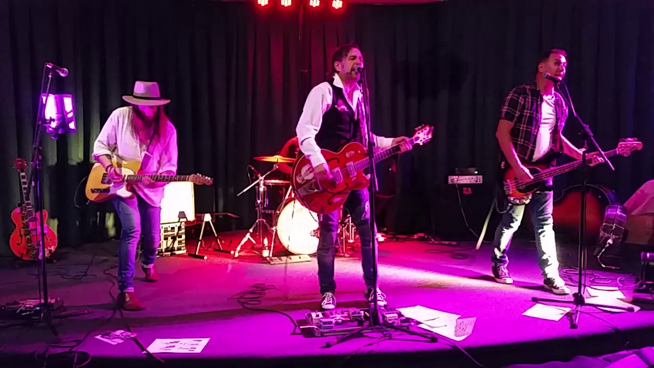 Retro Rockets - Catalina - YouTube