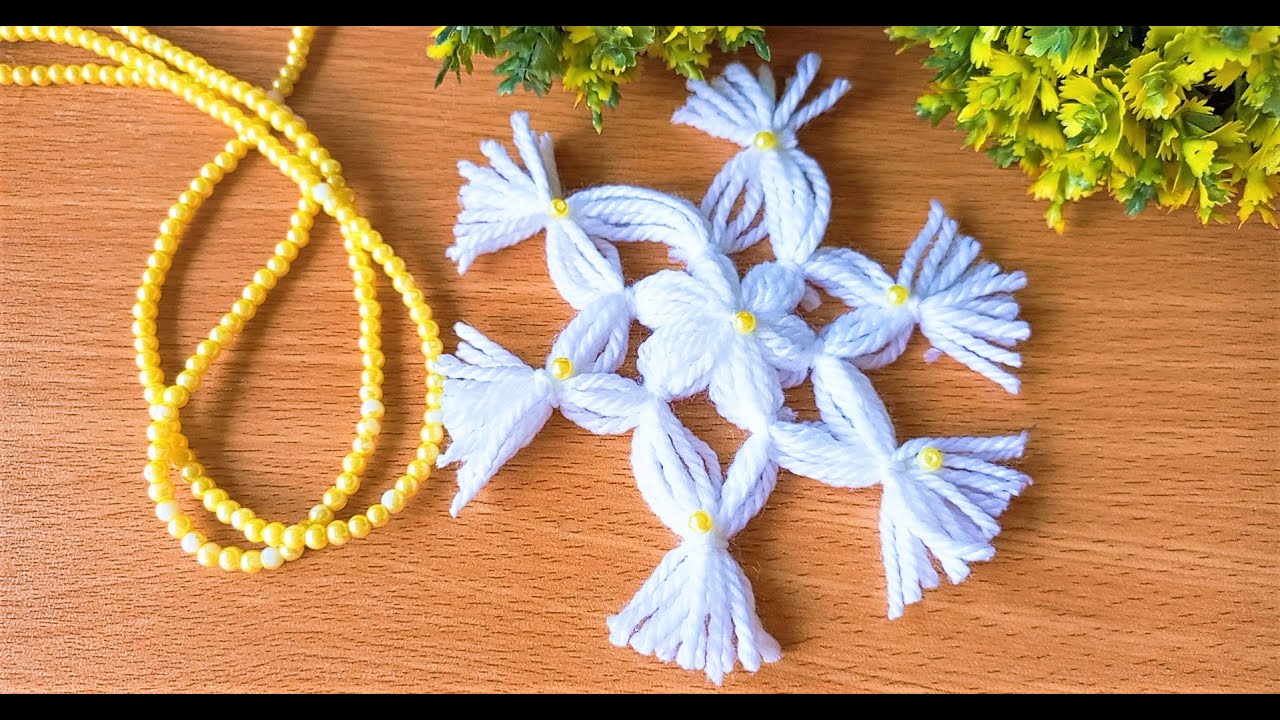 Woolen Craft/DIY Woolen Crafts/Woolen Yarn Snow Flakes/Christmas Ideas ...