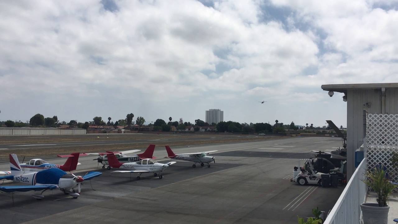 How banner planes take off - YouTube