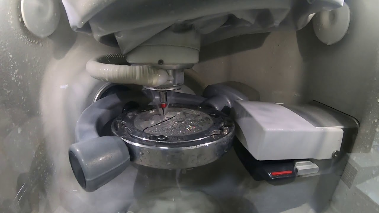 Milling a surgical guide on a MCX5 - YouTube