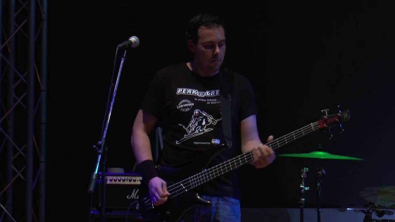 ABACTOR - "La maledizione dell'angelo caduto" live at Shabba Cantù (CO ...