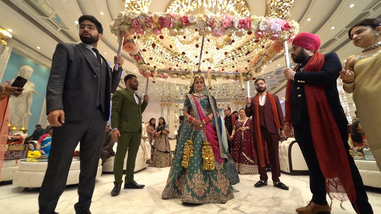 ROYAL BRIDE ENTRY || BRIDE ENTRY || THE BEAUTUFUL BRIDE 🥰 || SAKSHI ️ ...