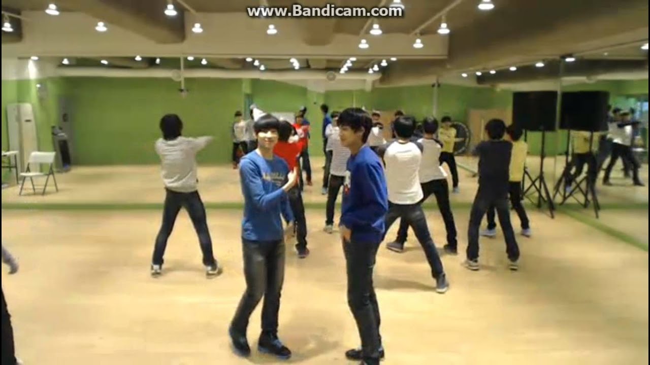 130320 SEVENTEEN DANCE PRACETICE [1] - YouTube