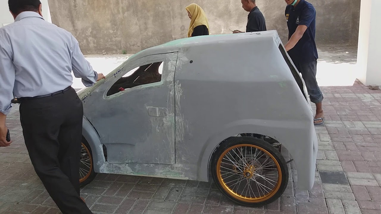 Merakit Mobil Listrik|Karya besar Universitas Muhammadiyah - YouTube