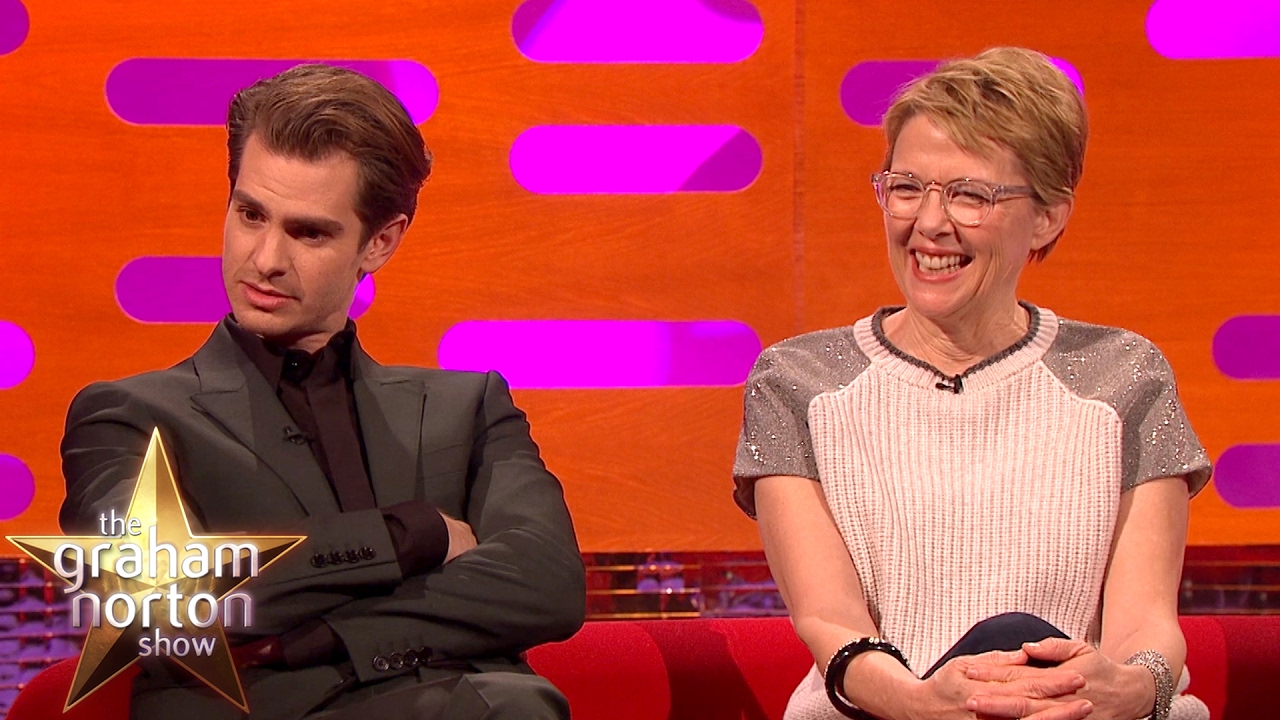 Annette Bening Received a Lovely Gift from Whoopi Goldberg - The Graham ...