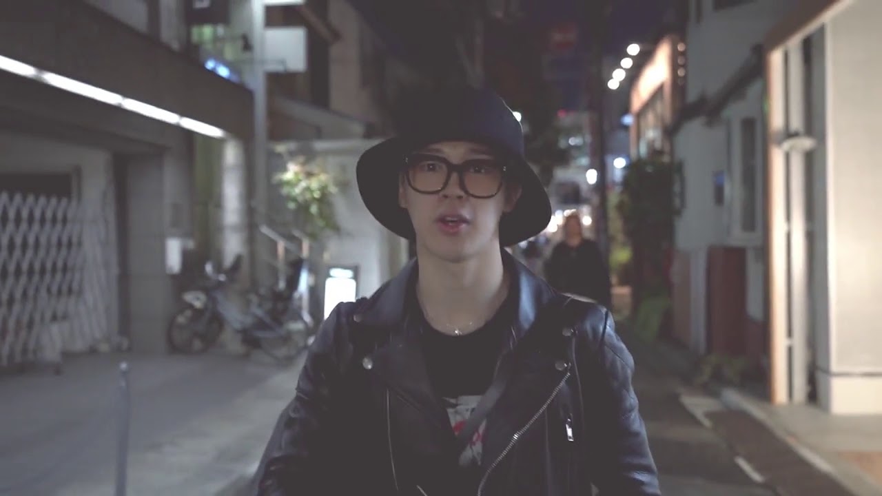 Golden Closet Film in Tokyo w. subtitles (by. 바오) - YouTube