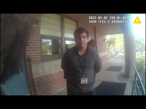 Deltona Middle School teacher accused of kissing student in classroom