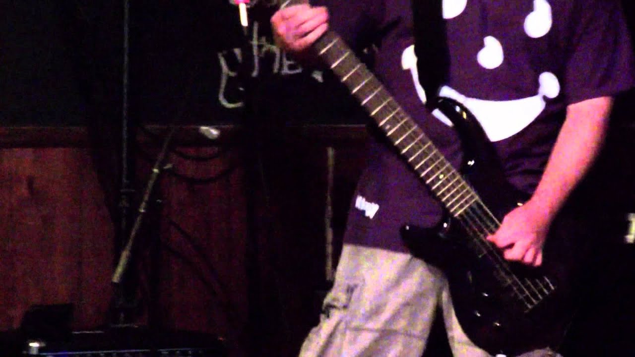 Skate Rap Rock show at LEEGS by shoot the blitz - YouTube