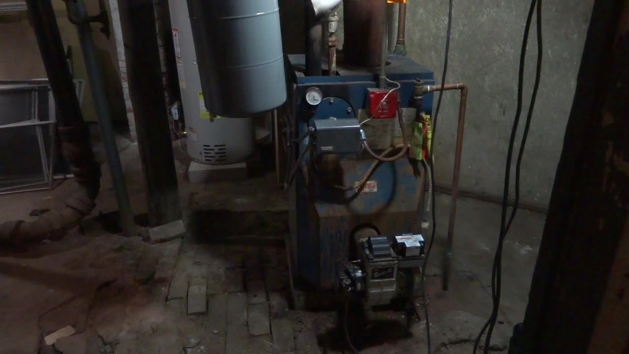 OLD CRUSTY OIL BOILER SERVICE - YouTube