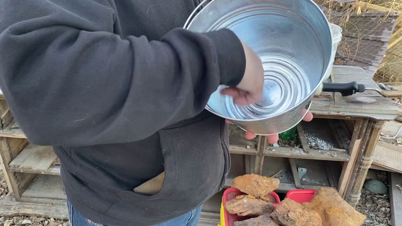 No Rust Quench Tank/Slack Tub - YouTube