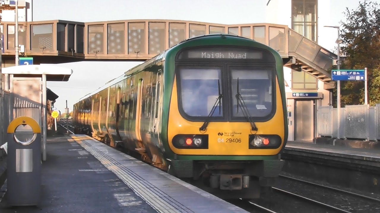 Irish Rail 29000 Class Commuter Train 29406 - Clonsilla Station, Dublin ...