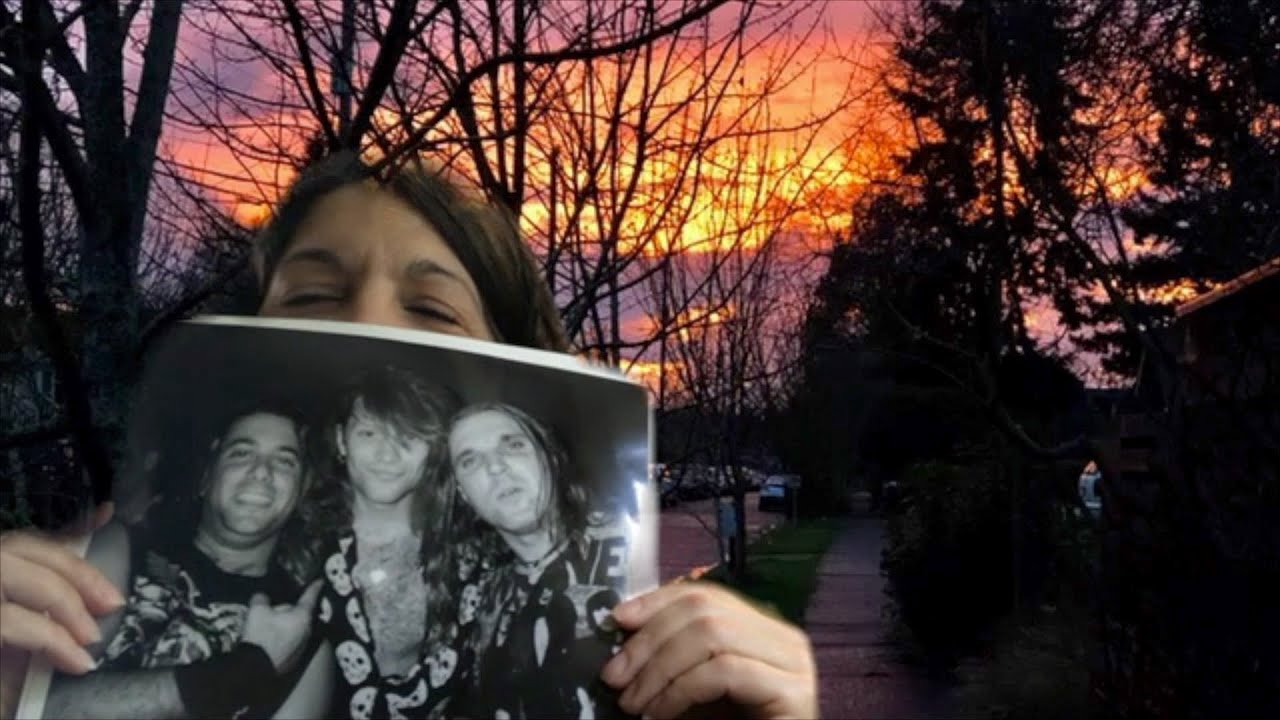 Discussing Punk Rock with photographer Alison Braun - YouTube