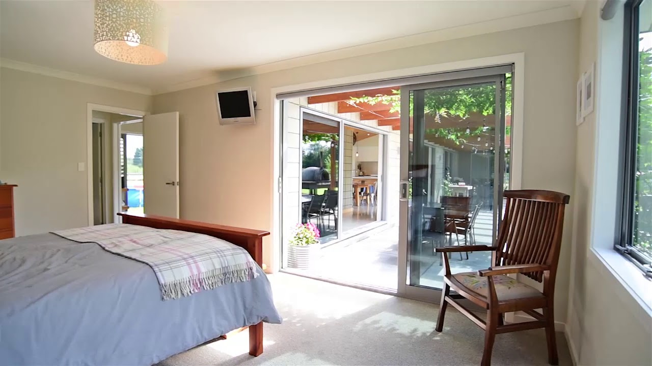 Open2view NZ - ID# 416102 - Jane Cave Ln 30 - YouTube