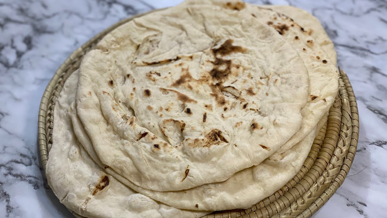 طريقة خبز التنور في بيتك سهل بثلاث مكونات فقط 😍👌😋 خبزالخباز How To Make Arabic Bread N House