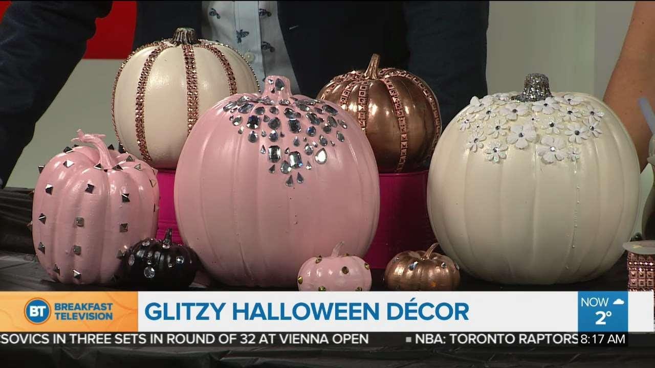 Easy DIY Glam pumpkin designs for a glitzy Halloween decor - YouTube