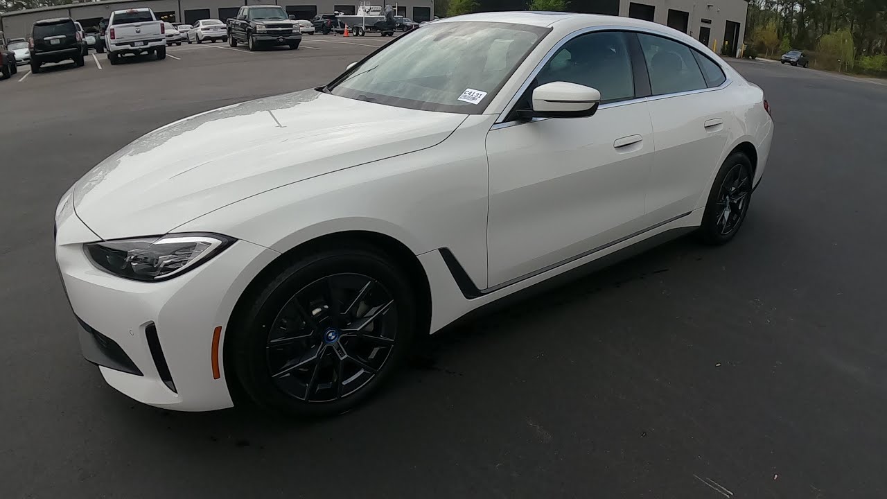 2022 BMW I4 Alpine White Electric Black Sensatec Interior 18” Aero ...