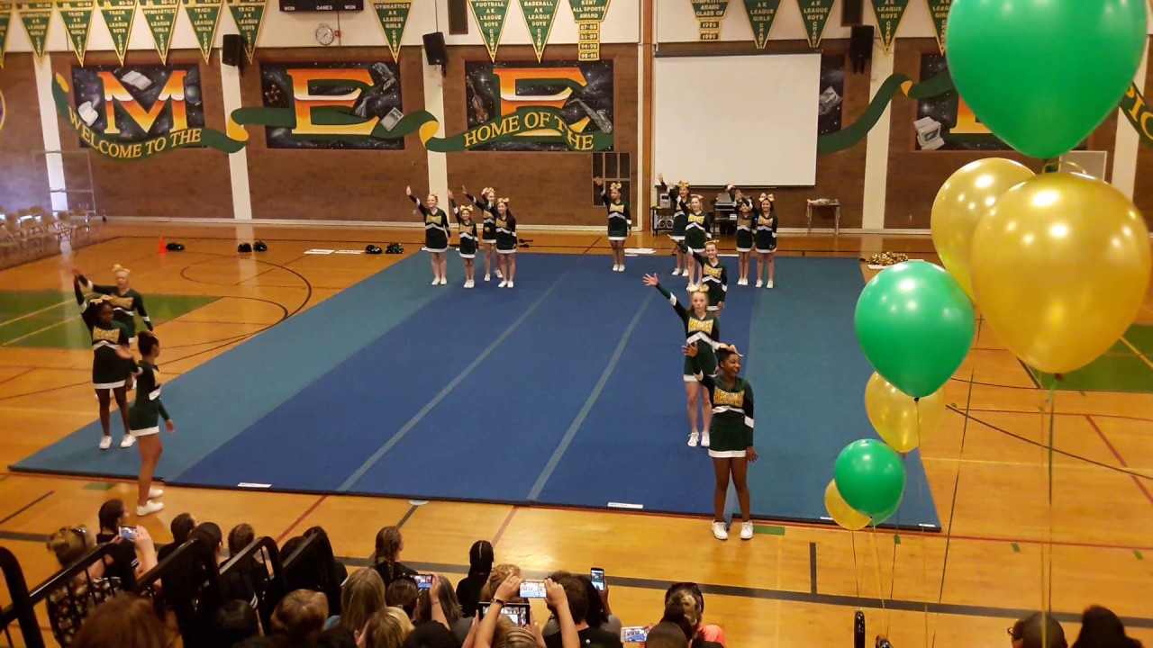 Meeker Cheer Q4 Pep Assembly 2017 - YouTube