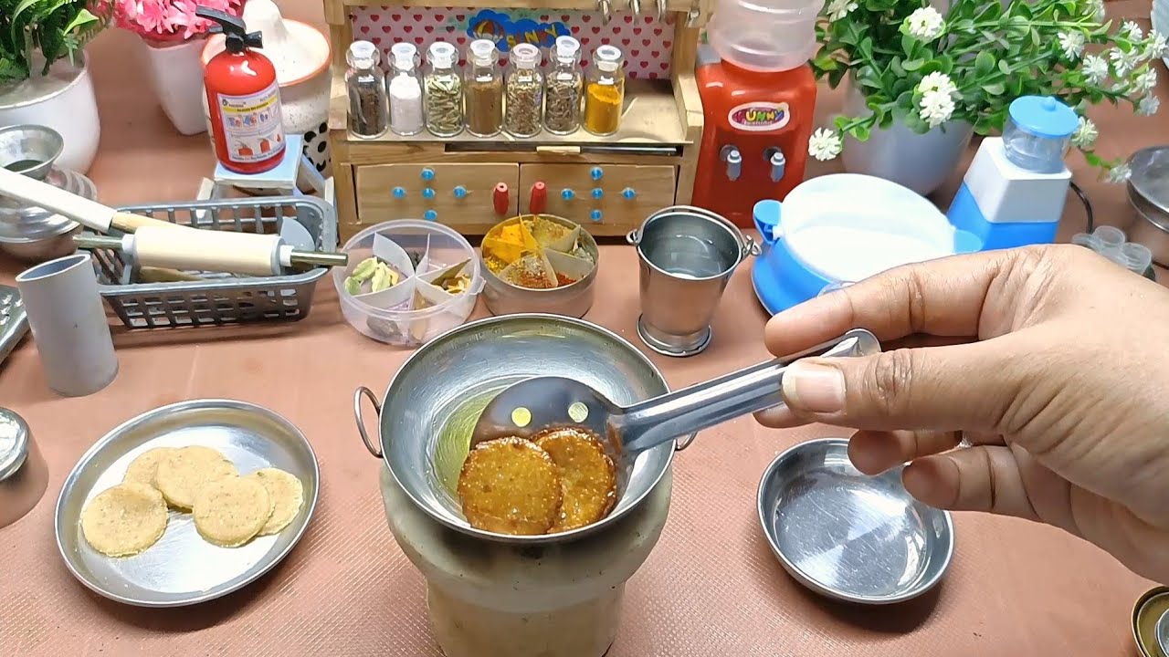 Ata biscuit|mini kitchen cooking|mini kitchen food|mini kitchen|mini ...