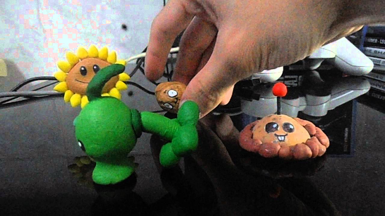 Plants Vs. Zombies 2: Player's House plants figures - YouTube