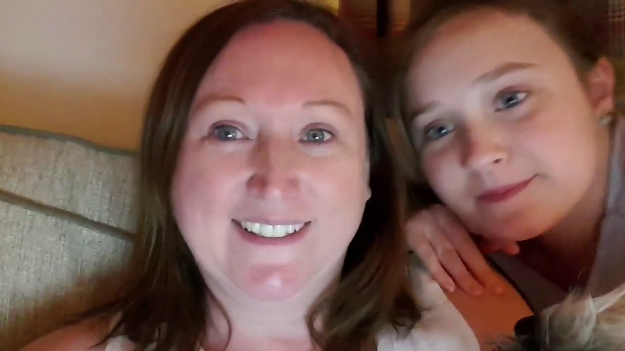 FUN DAY WITH ELEANOR, SARAH INGHAM SELLING GIFTS ON FACEBOOK? PLUS ...